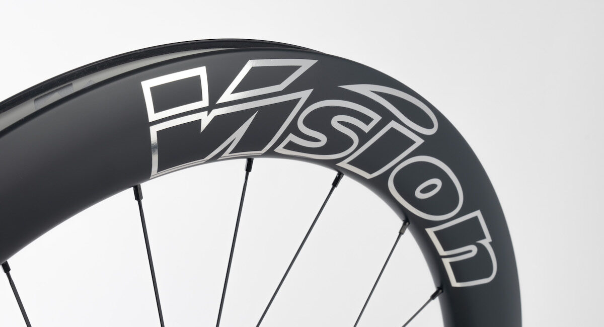 Nuove Vision Metron Silver Edition: per pedalare sulle stesse ruote dei ...