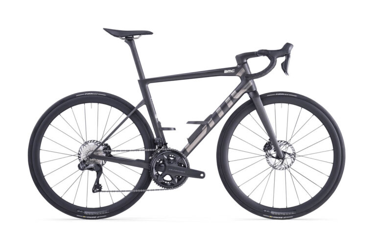 Nuova BMC Teammachine SLR 01: ecco cosa cambia e come va